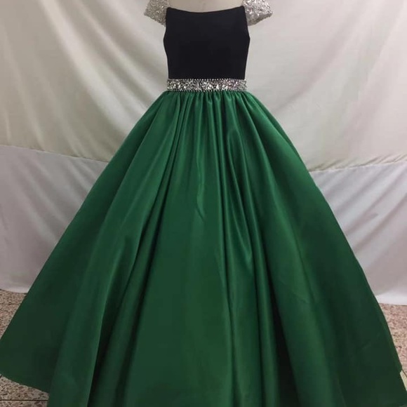 dandan li | Dresses | Brand New Dandan Li Pageant Dress | Poshmark